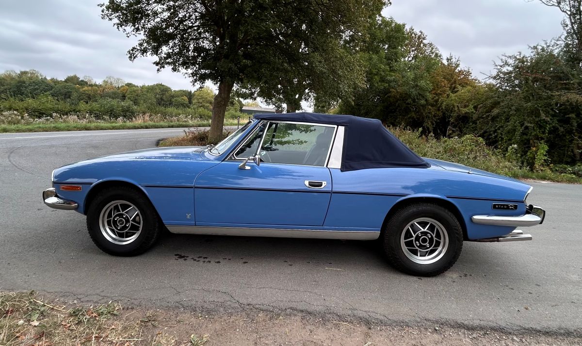 Car Sales Noticeboard :: Triumph Stags :: French Blue Triumph Stag for ...